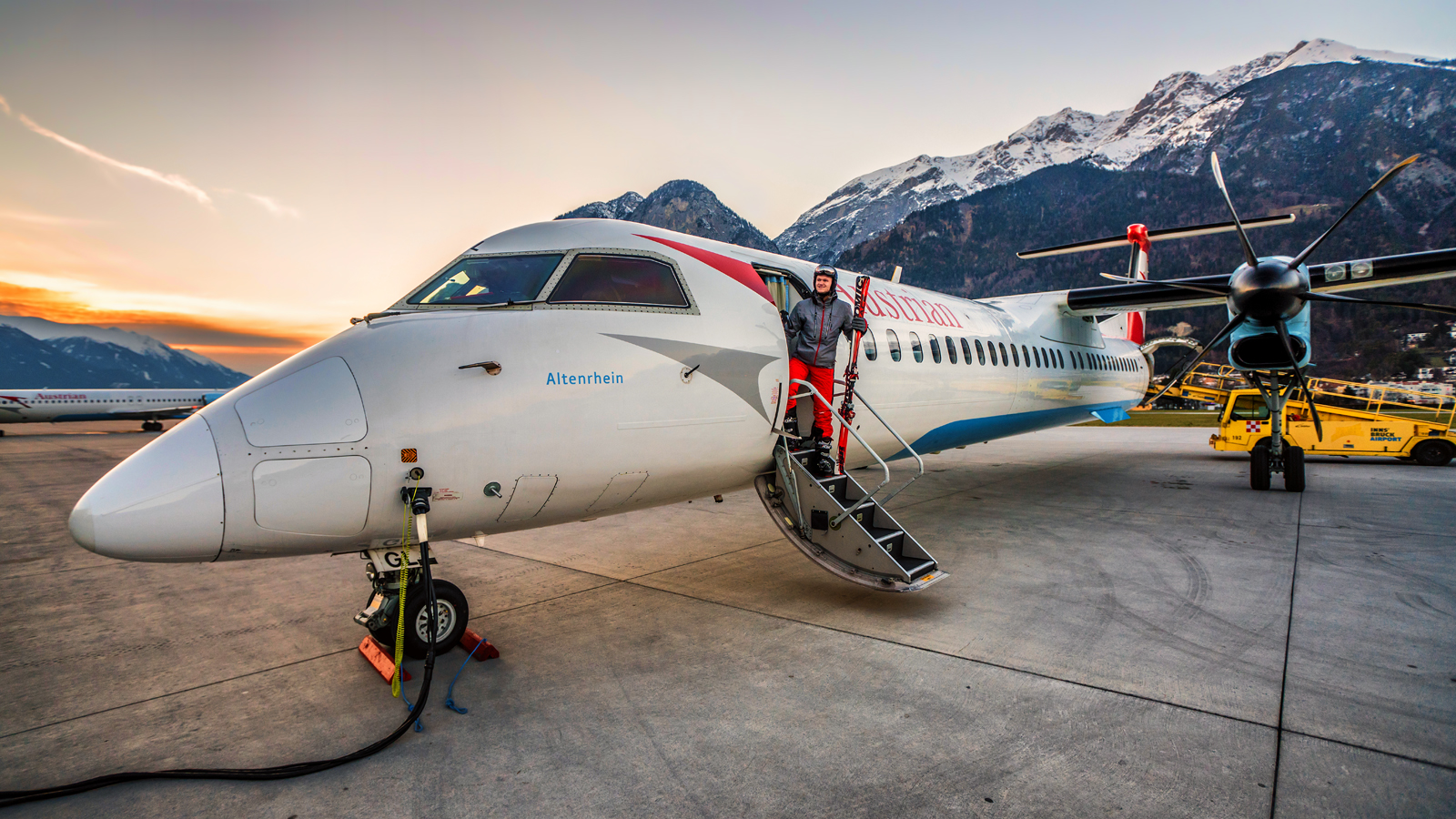 How Innsbruck Airport keeps Flying Safe in Mountains & S - #myinnsbruck