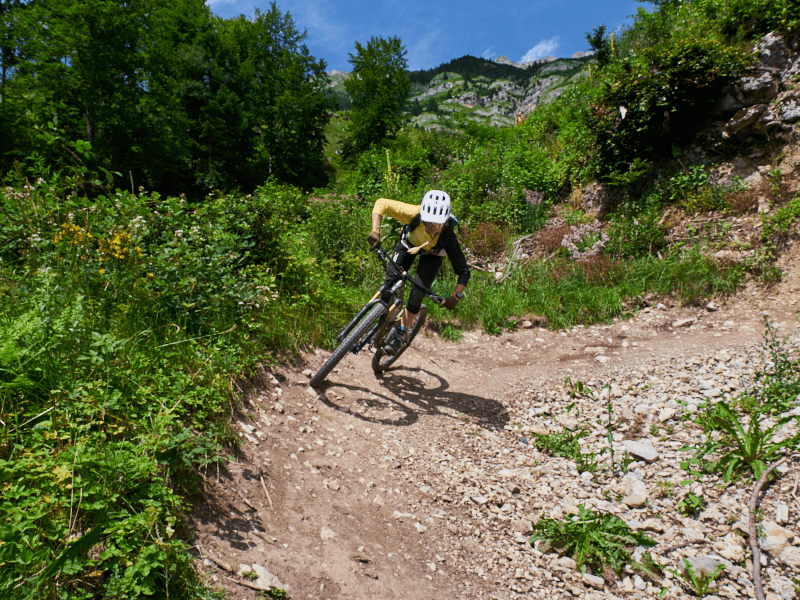 MTB riding technique tips on the Arzler Alm Trail - #myinnsbruck