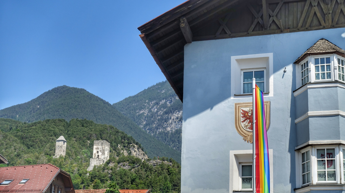 The emperor's favorite castle: Fragenstein ob Zirl - #myinnsbruck