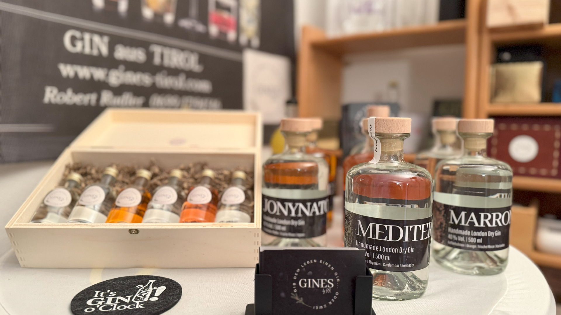 It's Gin O'Clock with Gines by Robert Rudler - #myinnsbruck